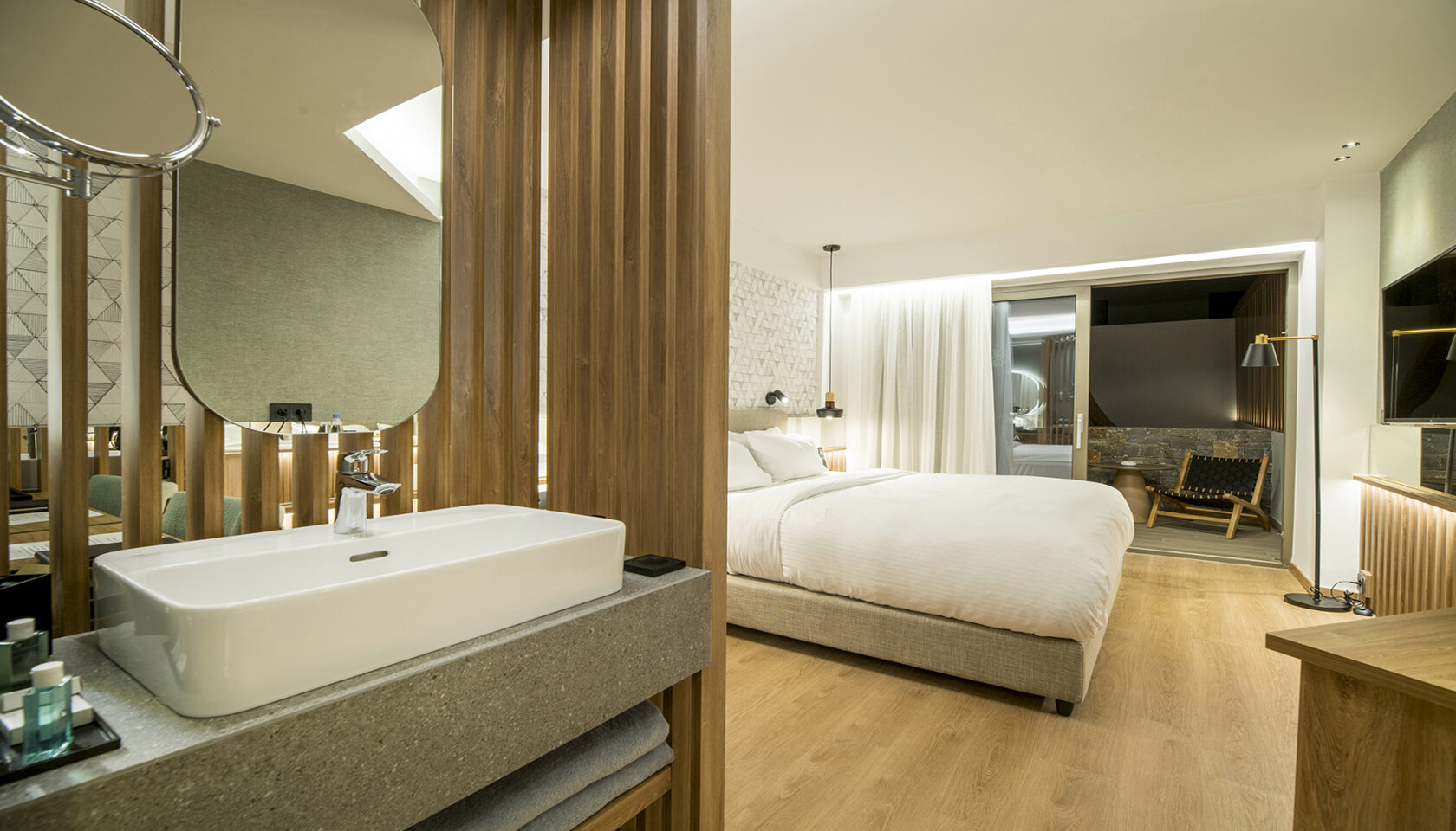 Urban Chic Rooms in Hersonissos, Crete | Akasha Beach Hotel